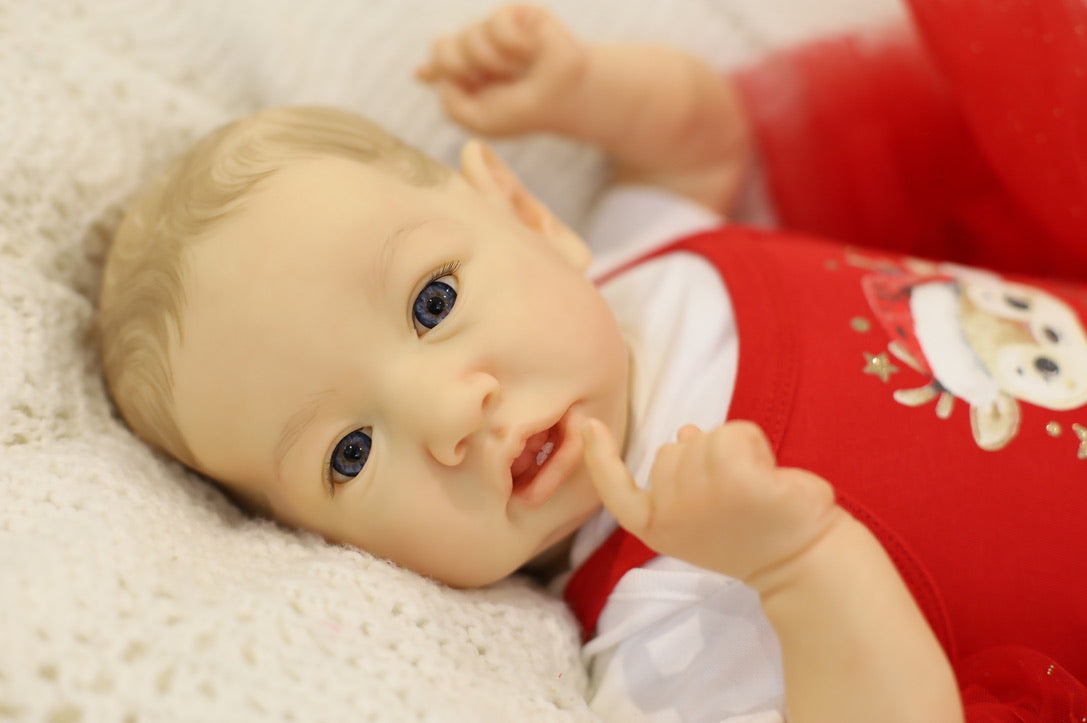 Saskia | Payborn Baby Girl – Aliyah's Playborn World