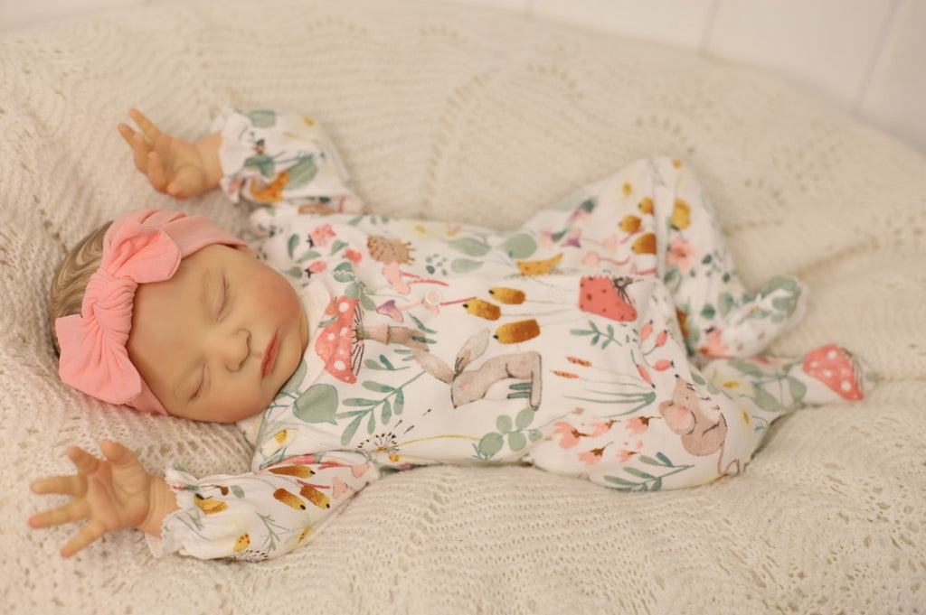 Playborns – Aliyah's Playborn World